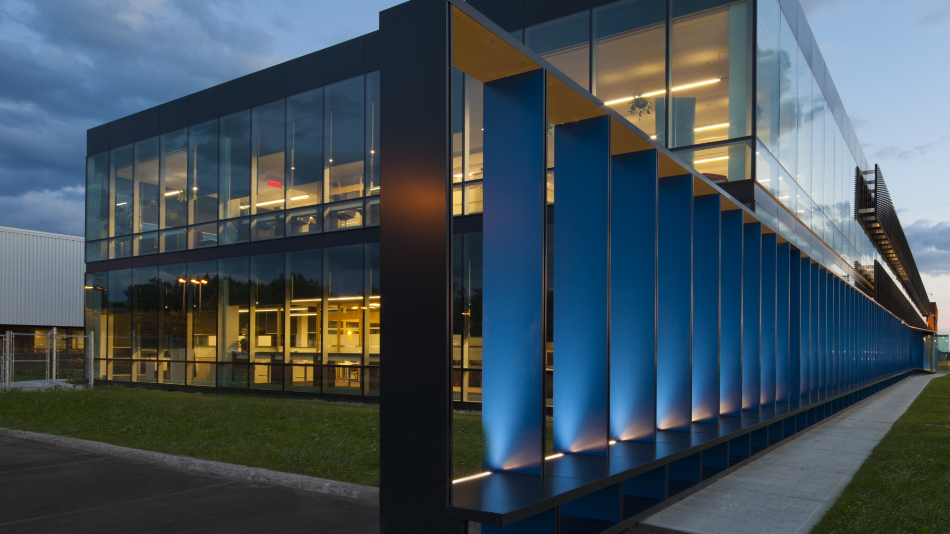 Pfizer Canada – Head Office - MSDL Architecture