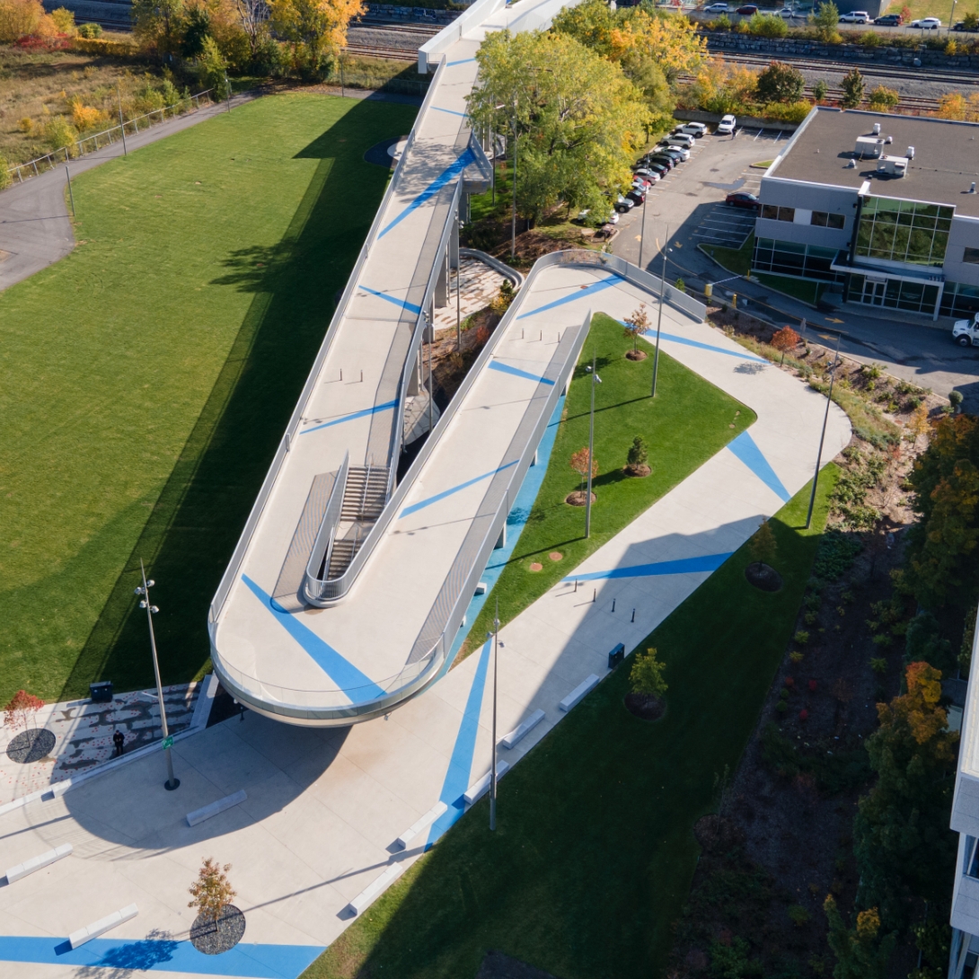 La passerelle du Campus MIL - MSDL