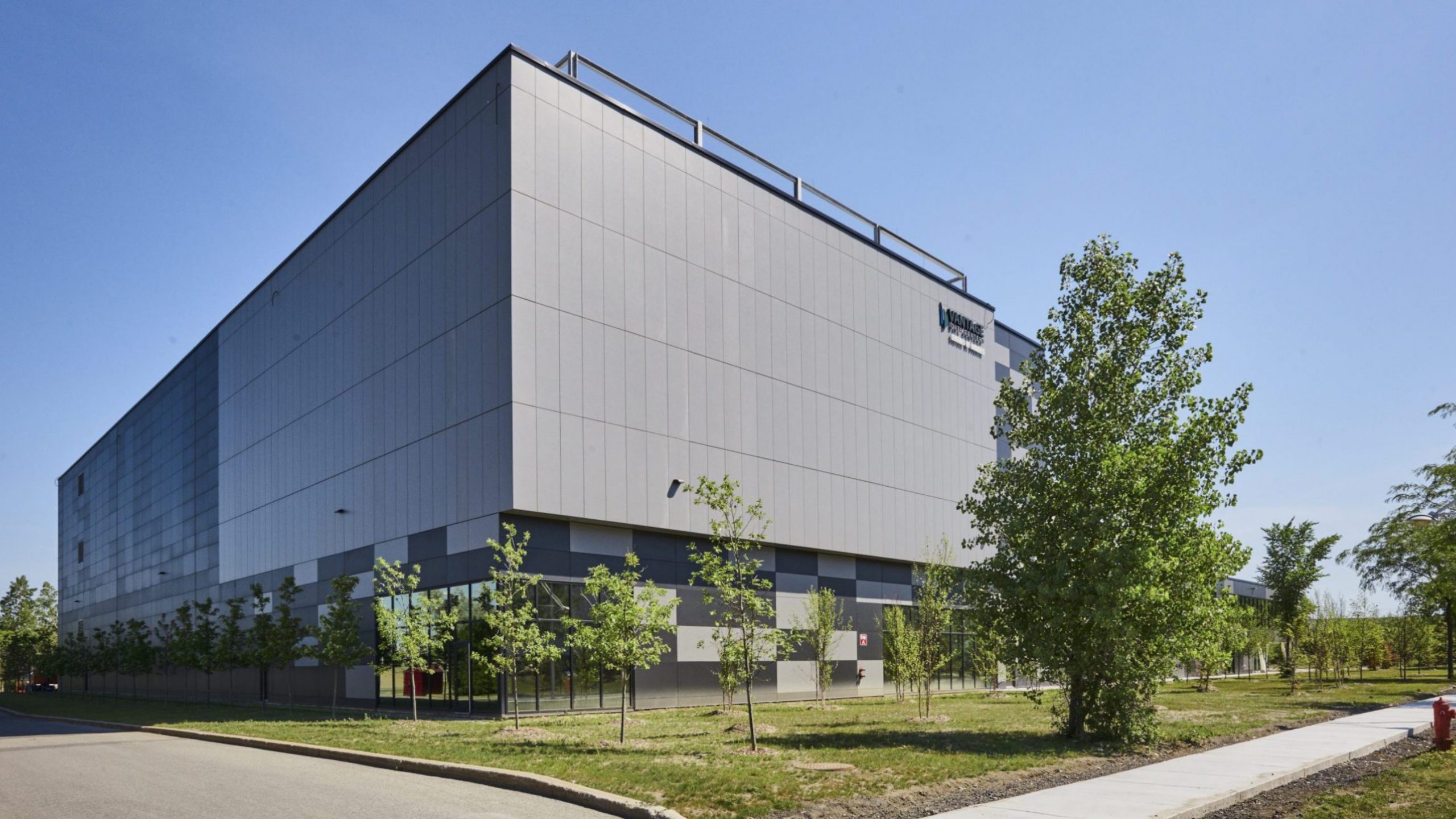 QC11 Vantage Data Center - MSDL Architecture